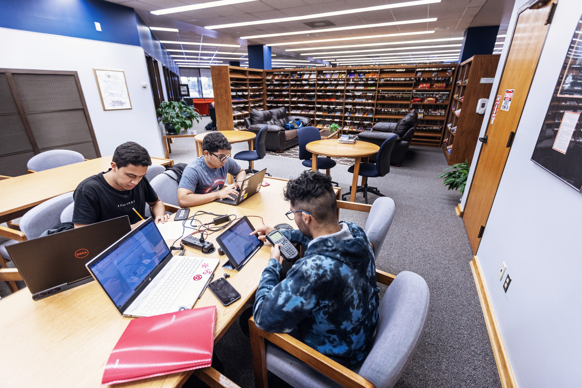 Major in Biblical & Theological Studies